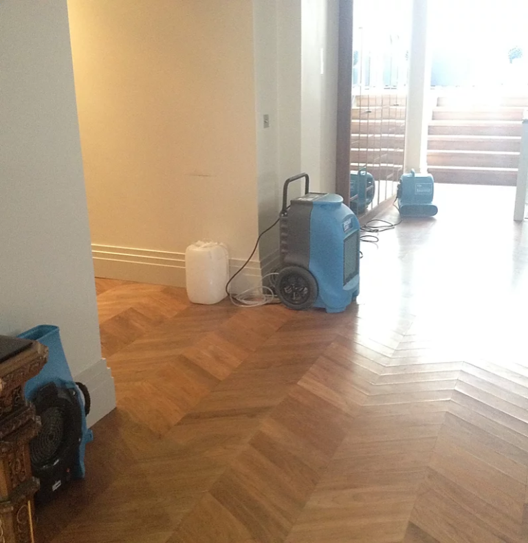 Flood Drying Services London | Water Damage Restoration Experts | Flood Dr